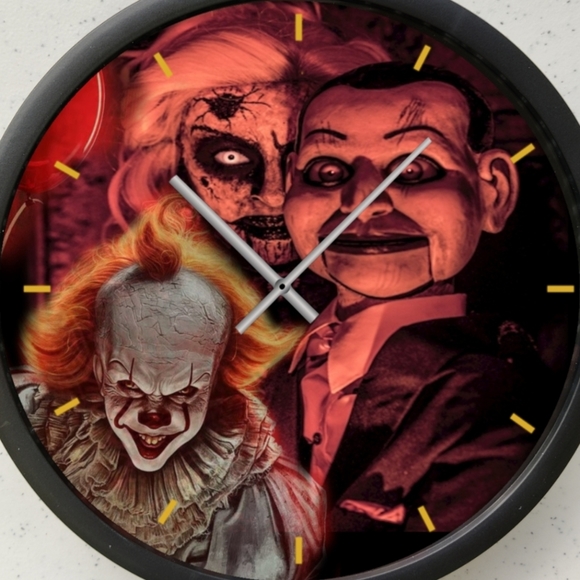 billy dummy | Wall Decor | Halloween Clock | Poshmark